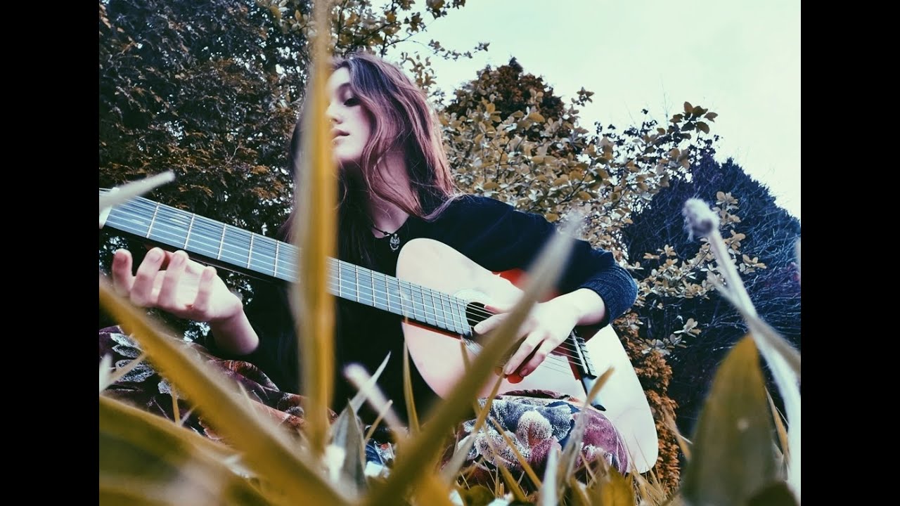Darkhorse - cover - Emma Ruth Rundle - YouTube