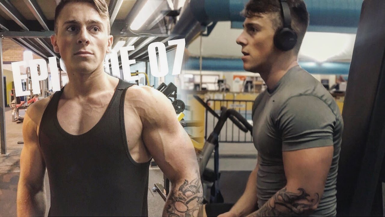 MASSIVE SHOULDERS & ARMS WORKOUT - YouTube