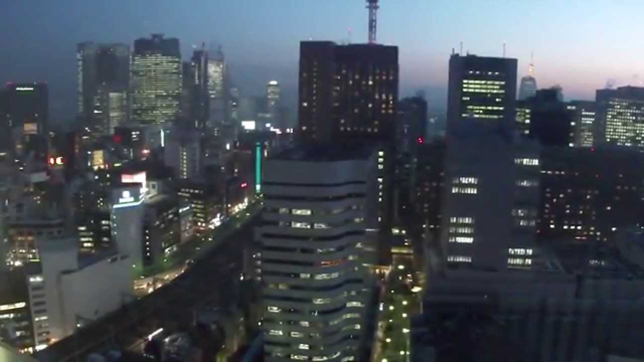 Peter Bar At The Peninsula Tokyo - YouTube