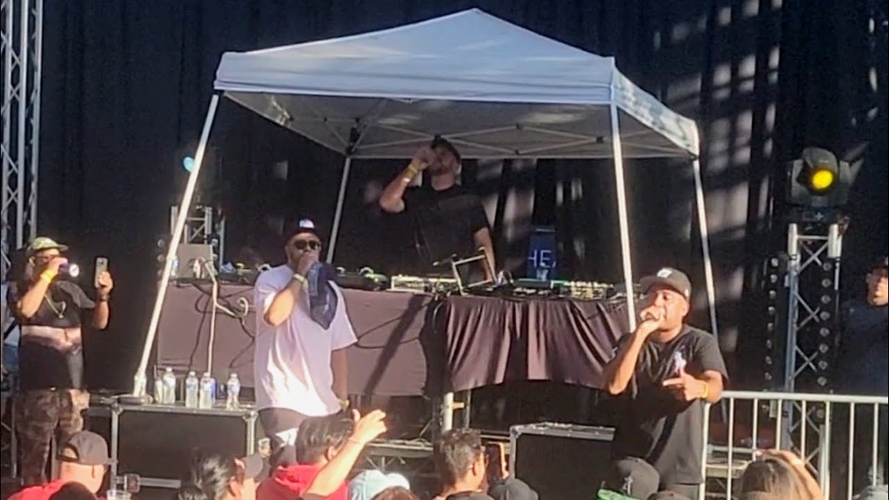 MED & Blu, Bad Neighbor "The Strip" - YouTube