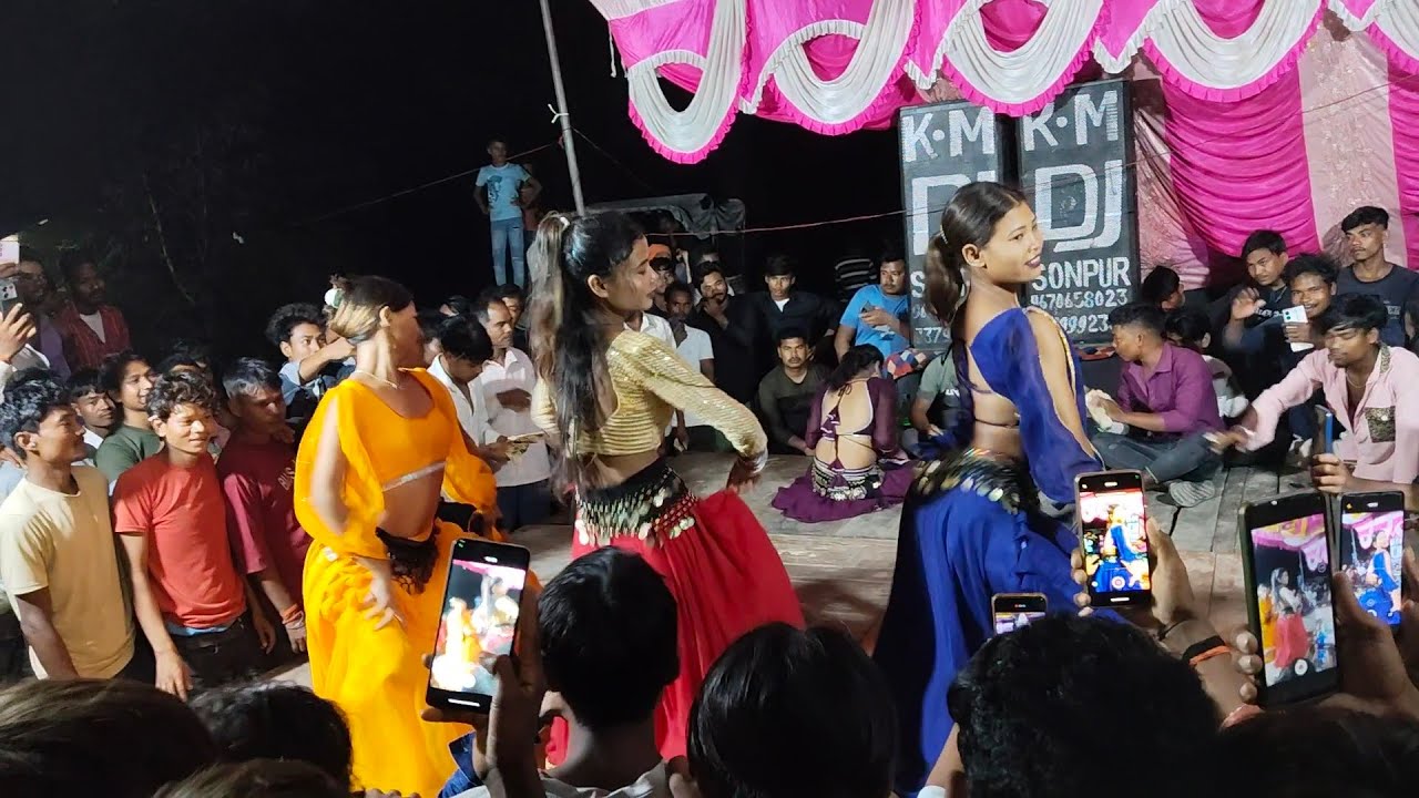 chuni me chuni me #nepalilarki ka #dance #djdance #arkestra hindi #song ...