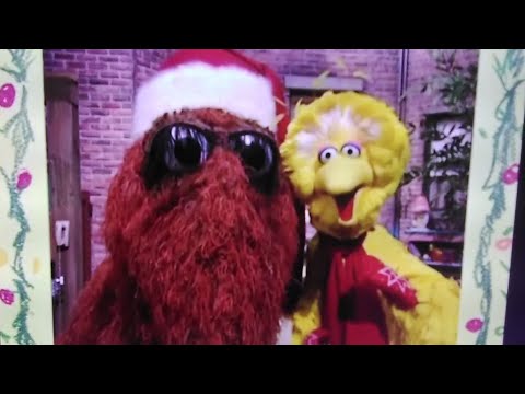 Elmo's World: Happy Holidays but only when Big Bird & Snuffy are ...