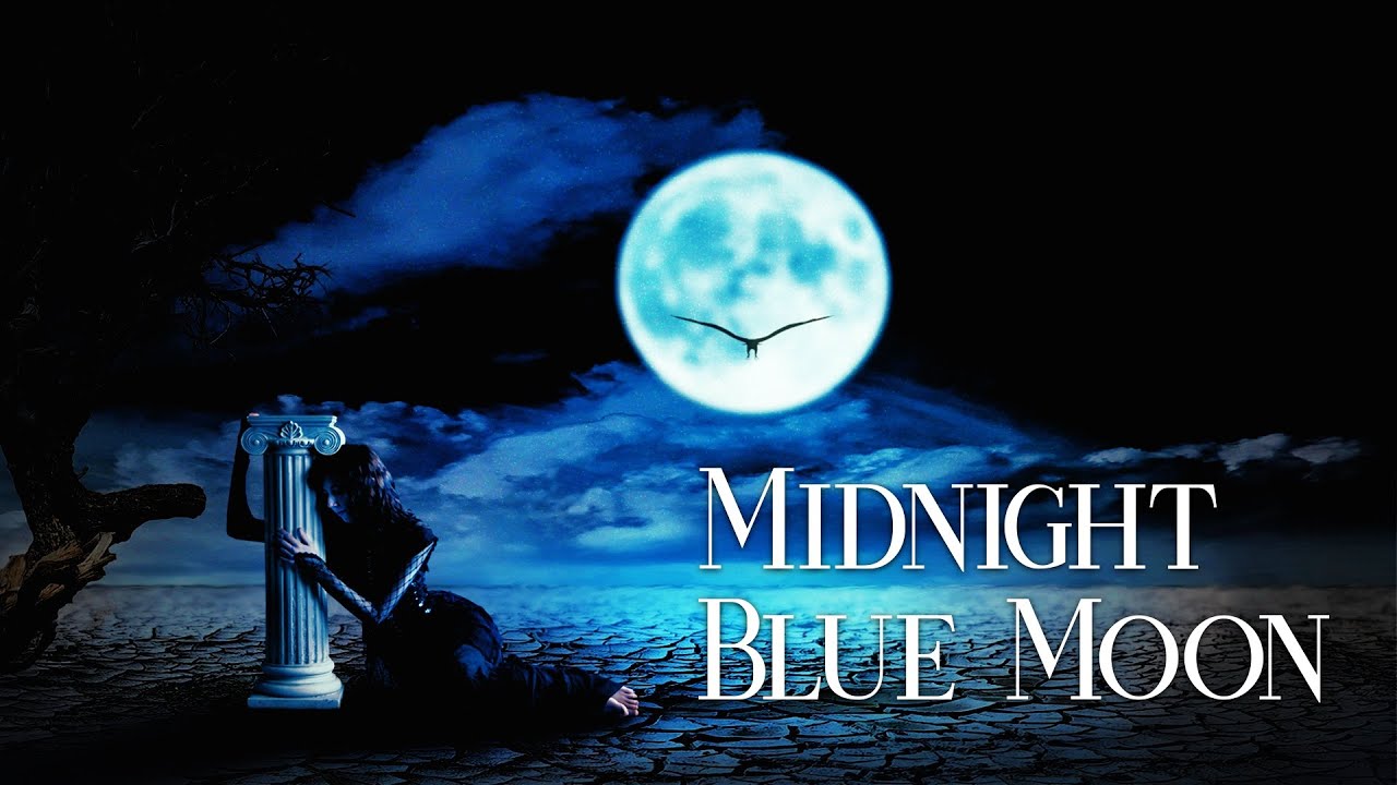 서늘한 새벽의 달빛이 내리쬐듯이 / Midnight Blue Moon by Plum (Renewed) - YouTube