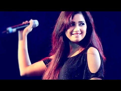 || Deewani mastani || By Shreya Ghosal❤❤... live singing...