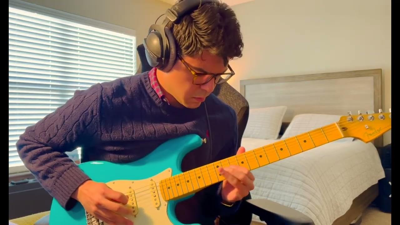 Ricky Martin: No Importa La Distancía Guitar Solo - YouTube