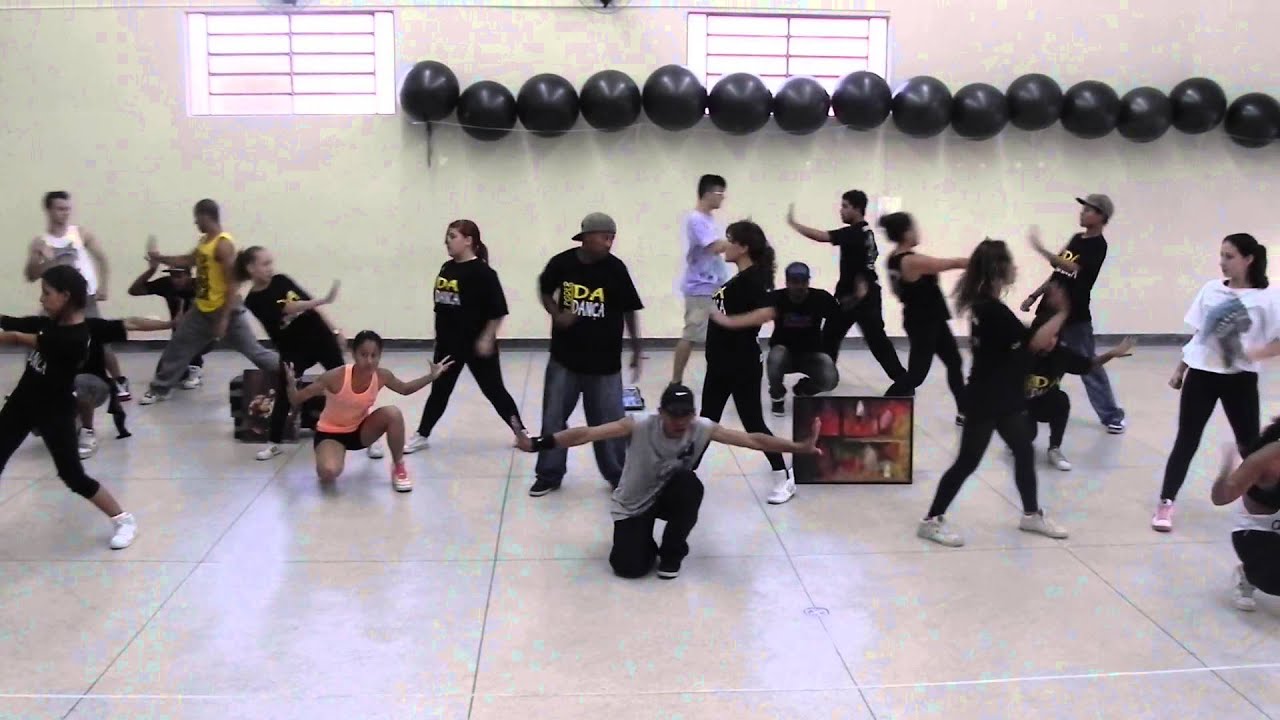Academia James Justin - SJC - YouTube