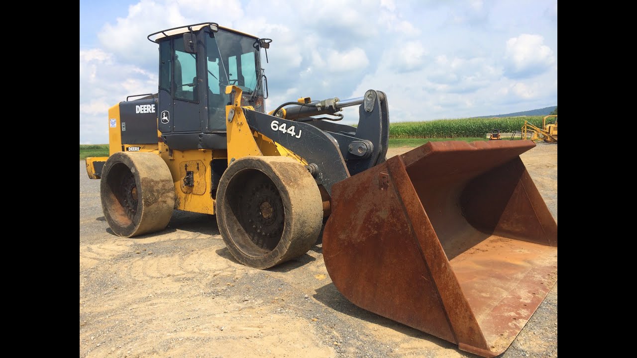 John Deere 644J Wheel Loader! - YouTube