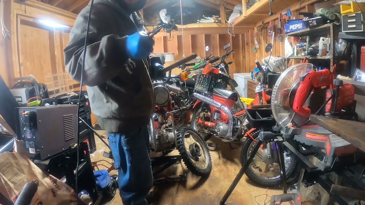 Honda CT110 Front Fork Rebuild Part 1 - YouTube