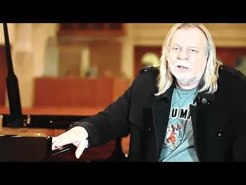 Joe Elliott and Rick Wakeman praises Mivk Ronson's talents and words by Rono