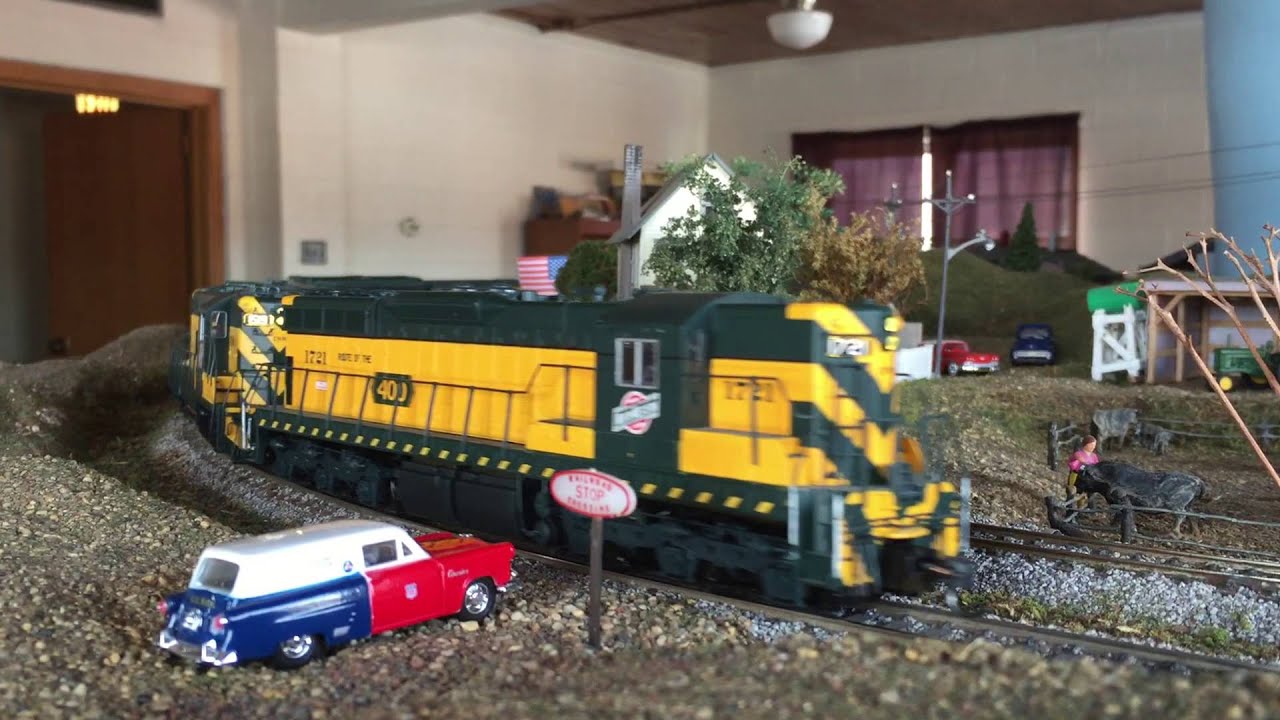 Chicago Northwestern SD9's and GP9 Pulling Freight Train - YouTube