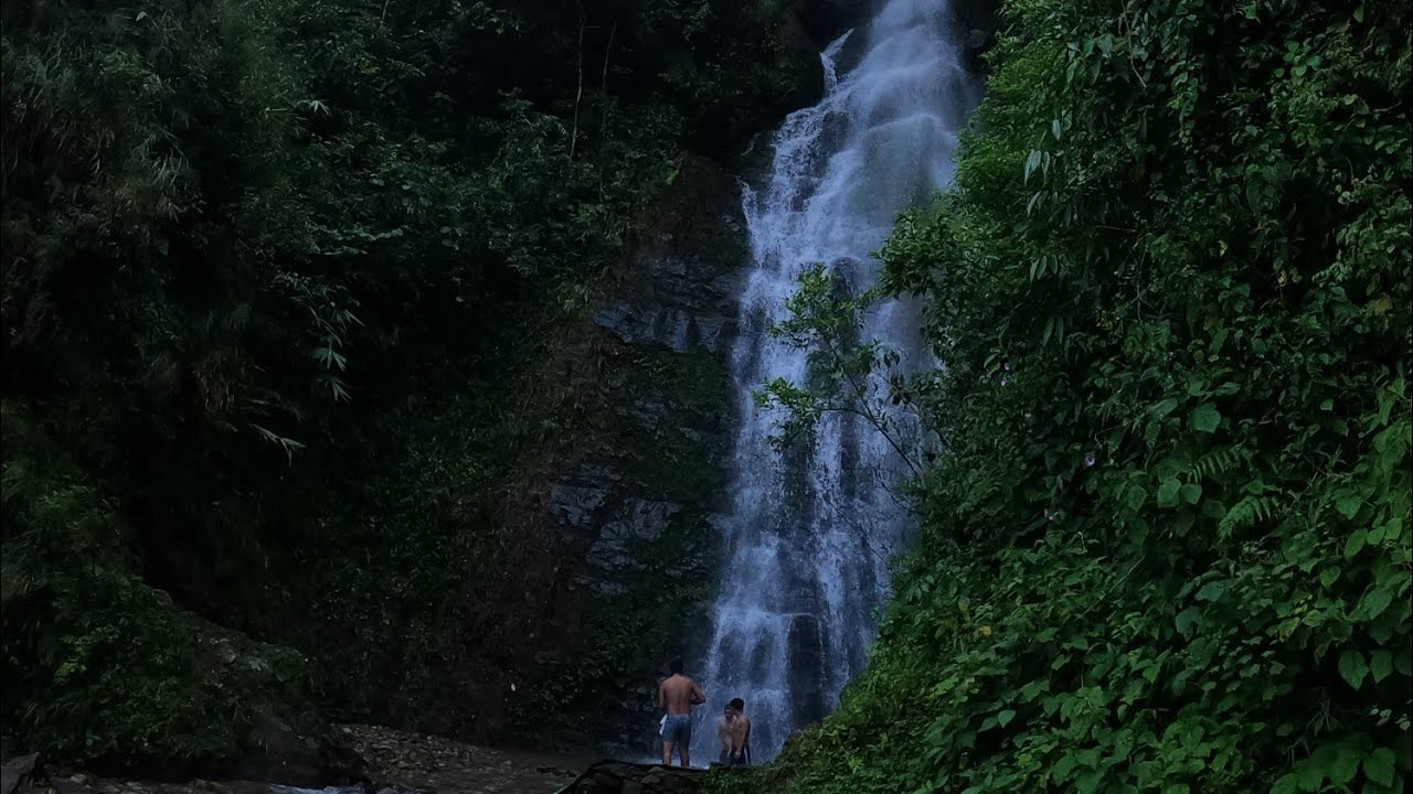 Royal waterfall || Pokhara Nepal || Ashbin Gurung - YouTube