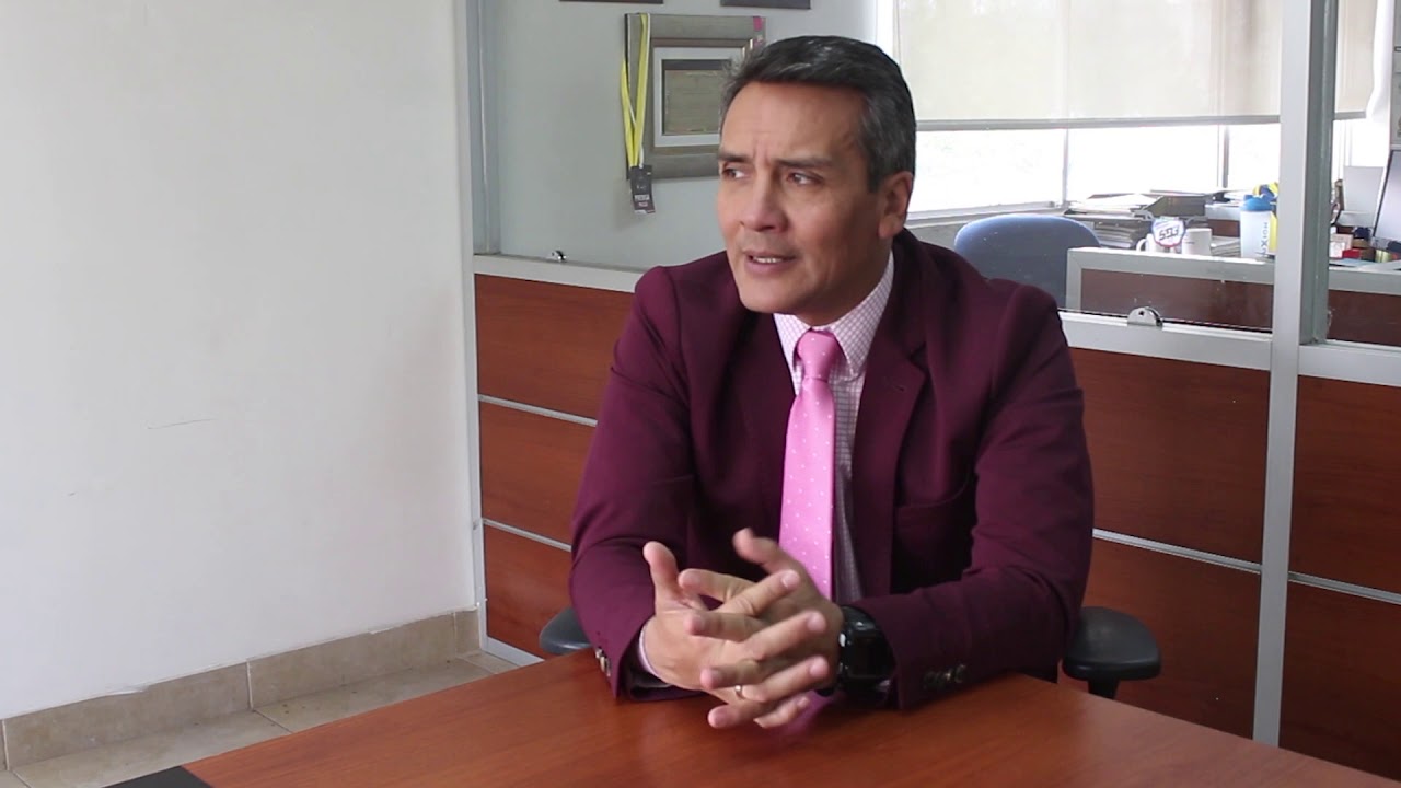 Alberto Astudillo - Periodista Deportivo (Teleamazonas) - YouTube