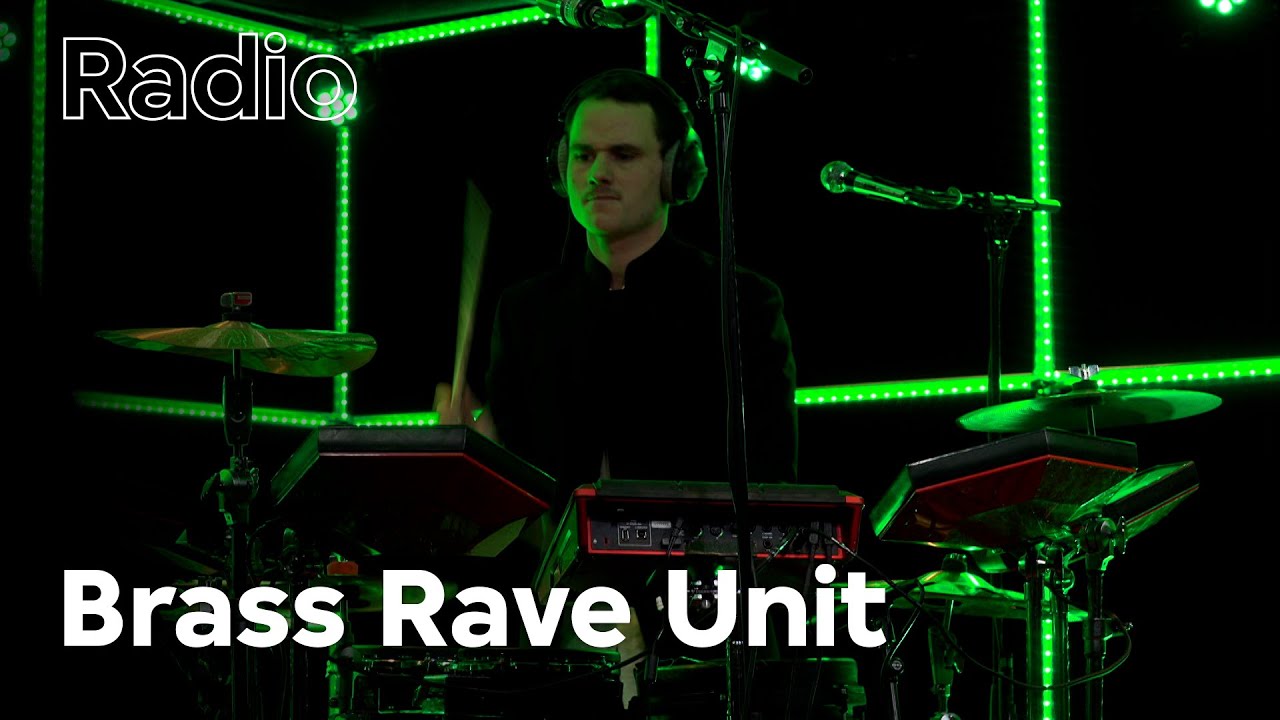 Brass Rave Unit - live at 3voor12 Radio - YouTube