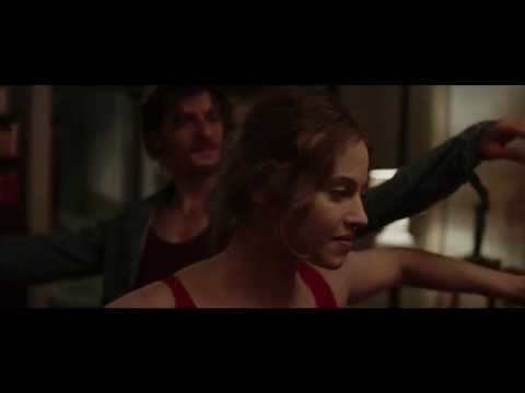 L'attesa di Piero Messina - Clip scena ballo (Leonard Cohen)