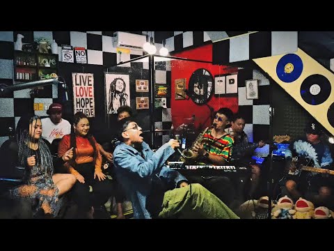 May Sinde by Val Ortiz - Tropavibes Live Session (Banana Boat Parody)