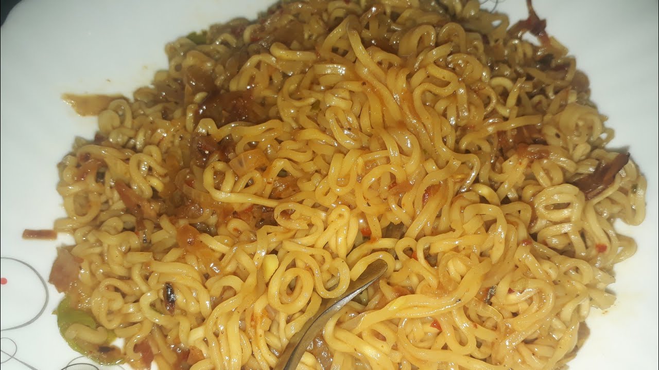 Easy maldivian style masmirus mamee noodles - YouTube