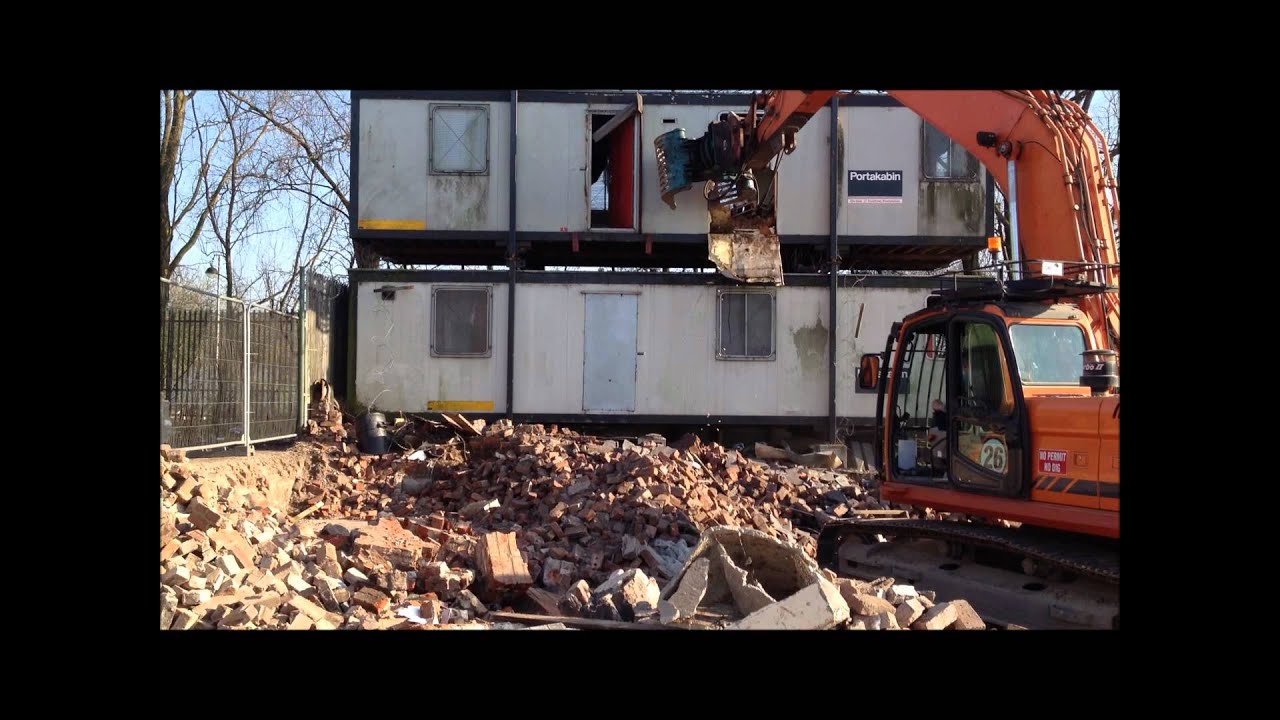 Double Portakabin Demolition by me ! gwann'en - YouTube