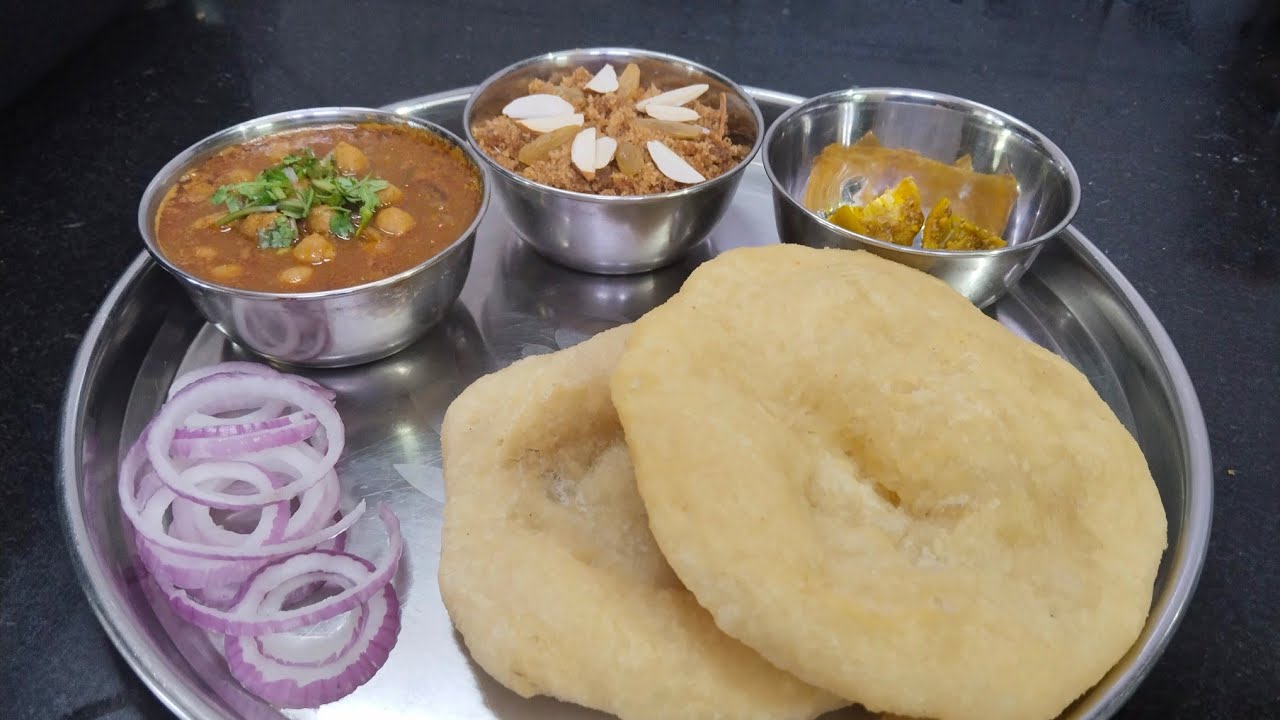 Veg Thali/North Indian veg Thali / Chole bhature - YouTube
