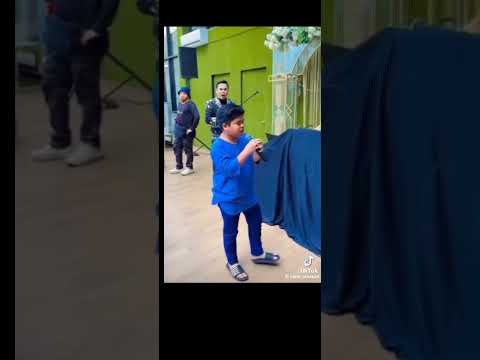 Best suara adik ni 😍 boleh ganti penyanyi original #tiktok #video #shorts #salem