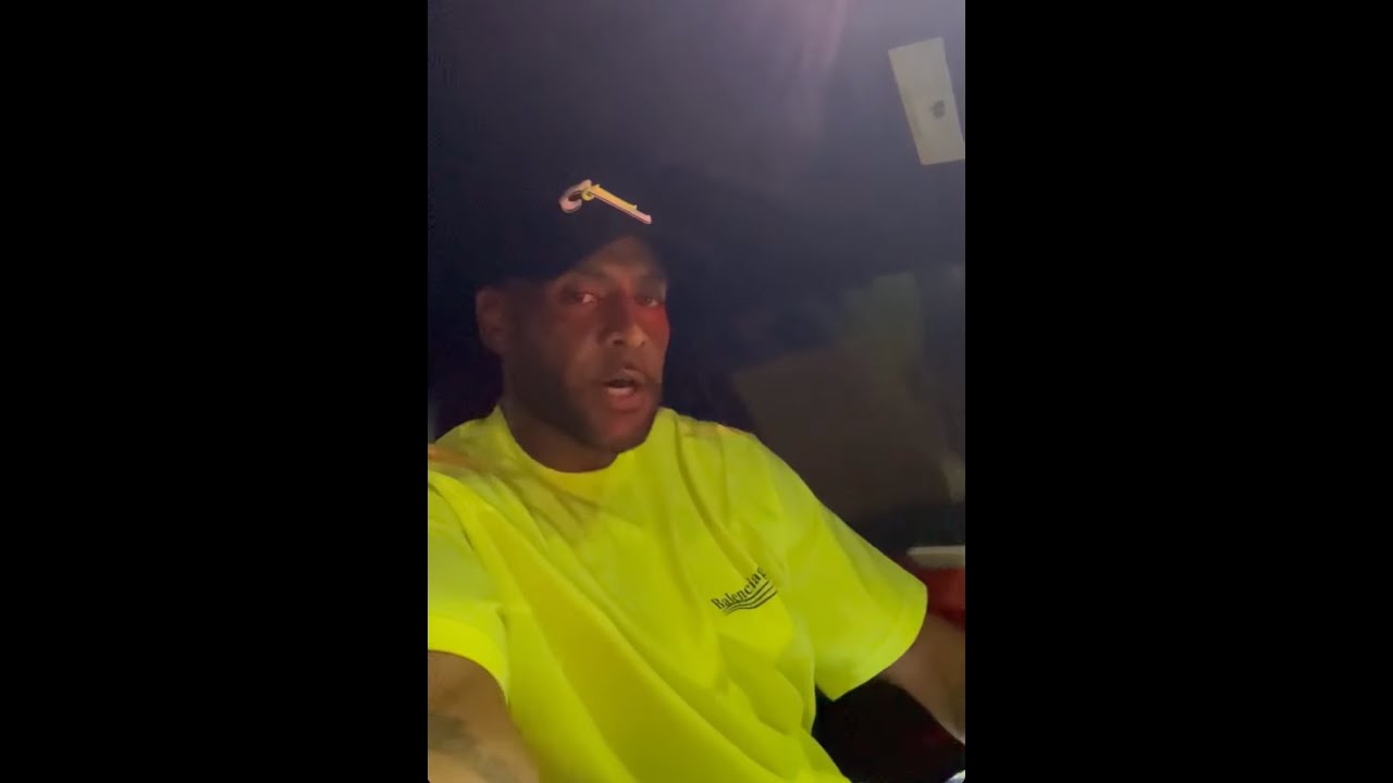 Booba s'en prend a Lyna Mahyem, son plus gros hit est une reprise de ...