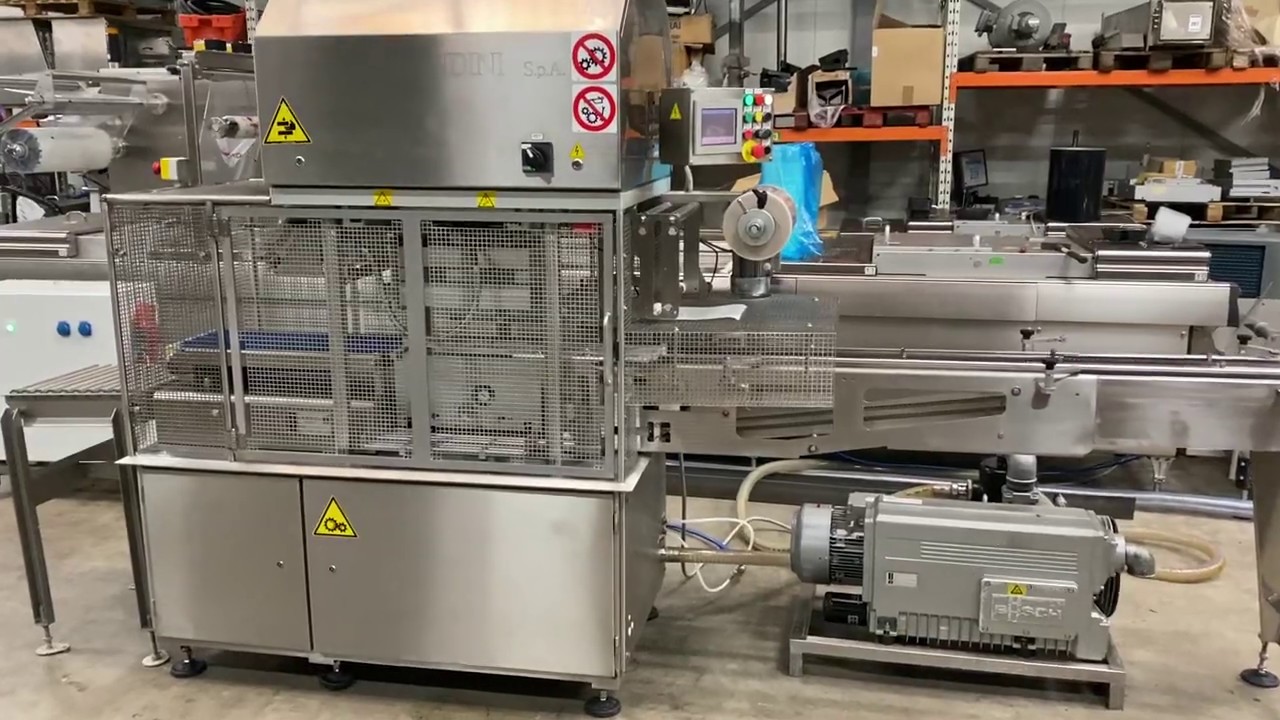 Mondini E340 VG automatic traysealer - YouTube