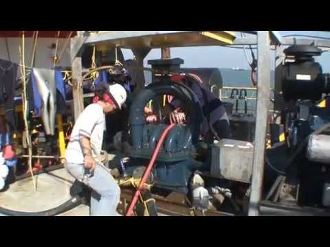 commercial diving - YouTube