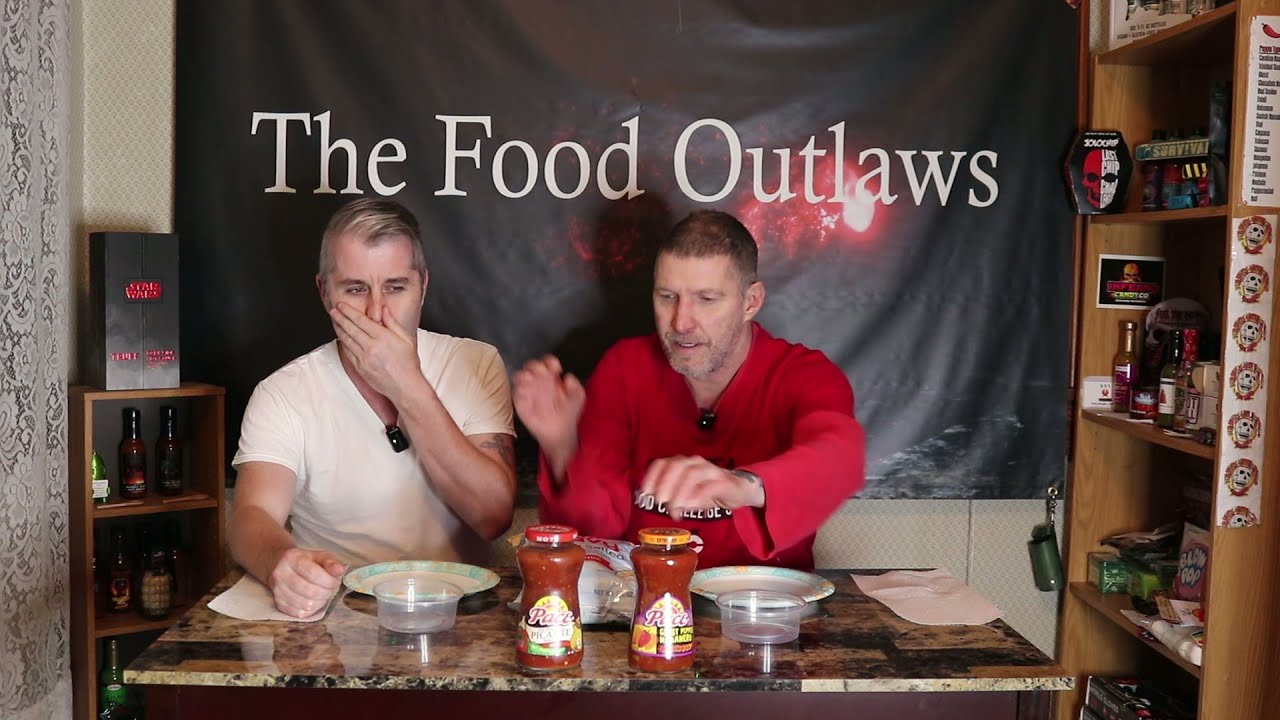 Pace original and Ghost Pepper Habanero Salsa Review - YouTube