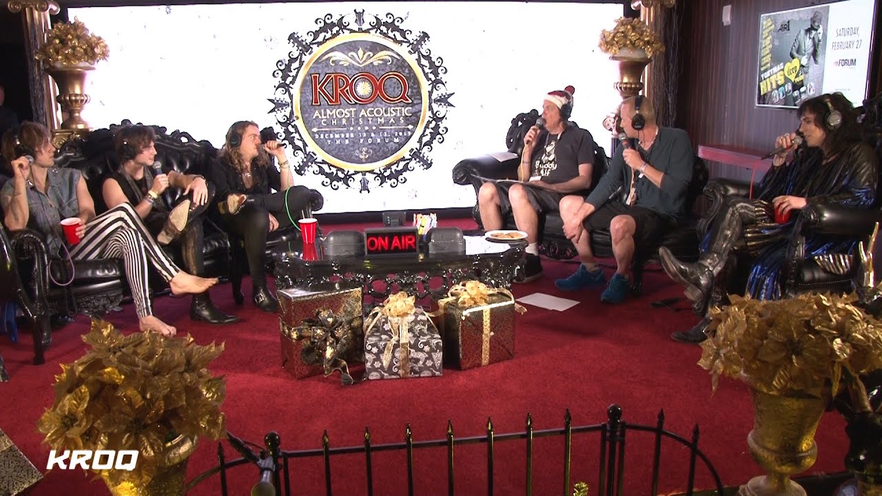 The Struts Interview - KROQ Almost Acoustic Christmas 2015 - YouTube
