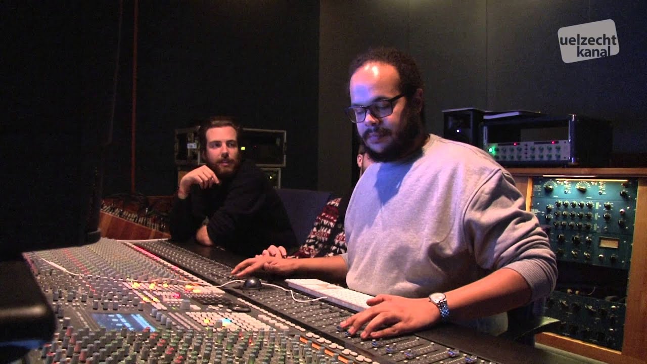 UK @ Linster Studios - YouTube