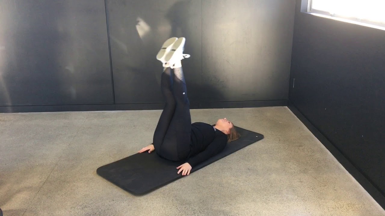 How to: Leg swings - YouTube