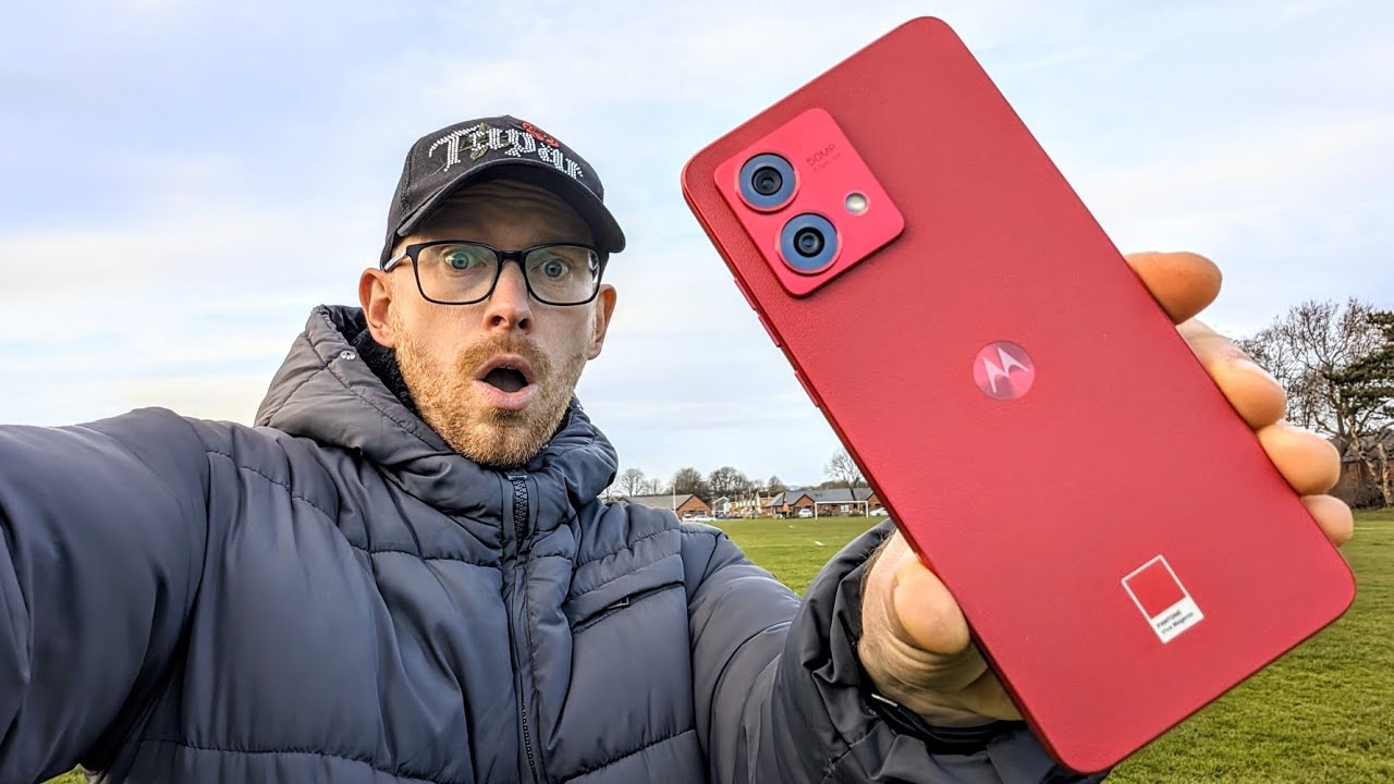 The Affordable Luxury: Motorola Moto G84 Camera on a Budget - YouTube