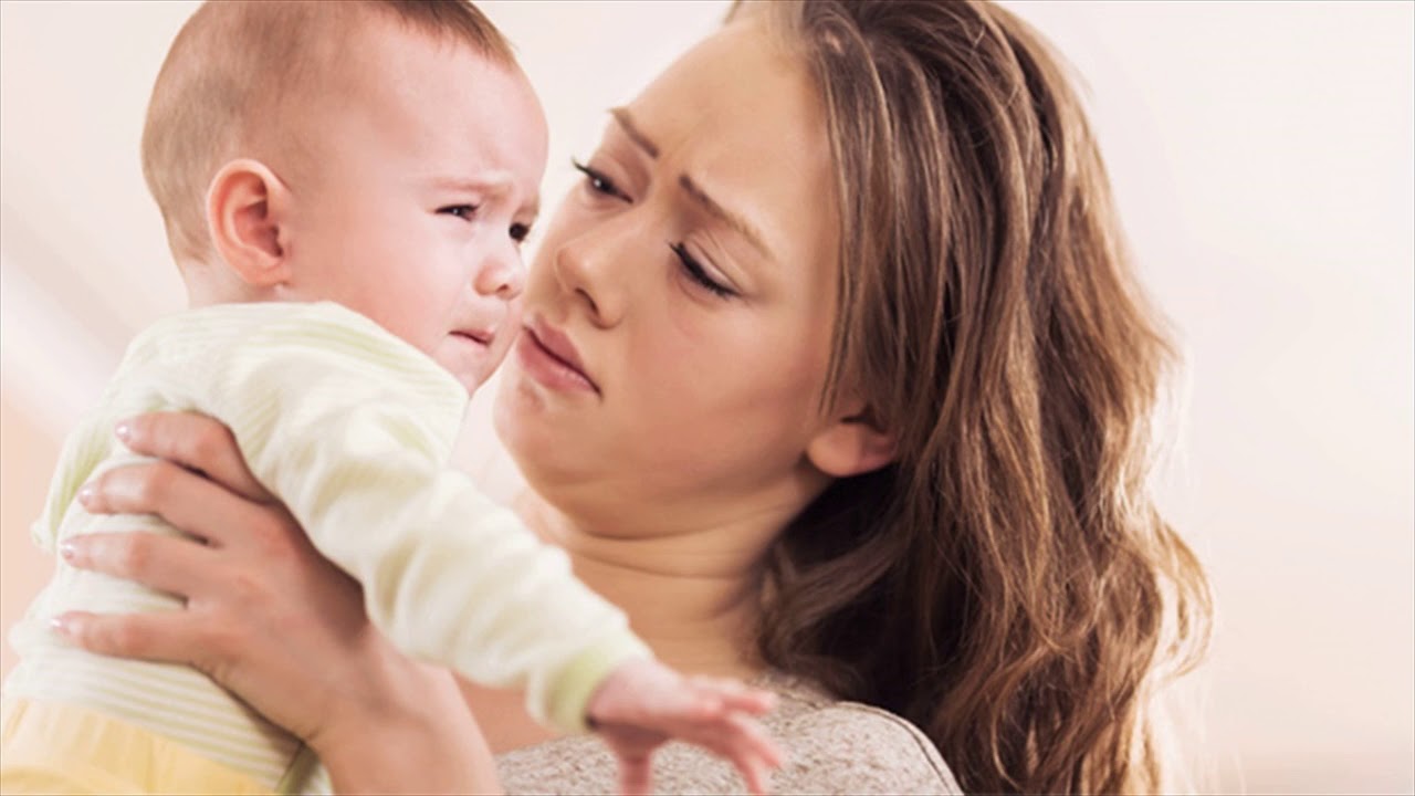Signs That Your Baby Is Constipated- Constipation Signs In Babies - YouTube