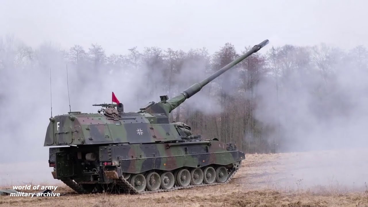PzH 2000 Howitzer Live-fire | German Self-Propelled Artillery - YouTube