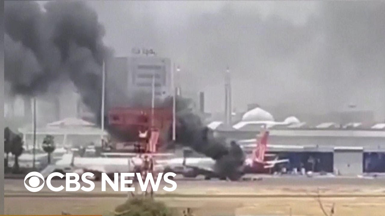 Heavy fighting in Sudan continues for third day - YouTube
