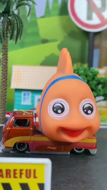 "Belajar sambil bermain itu asyik! Di video kali ini, kita eksplorasi mainan edukatif si kecil ...