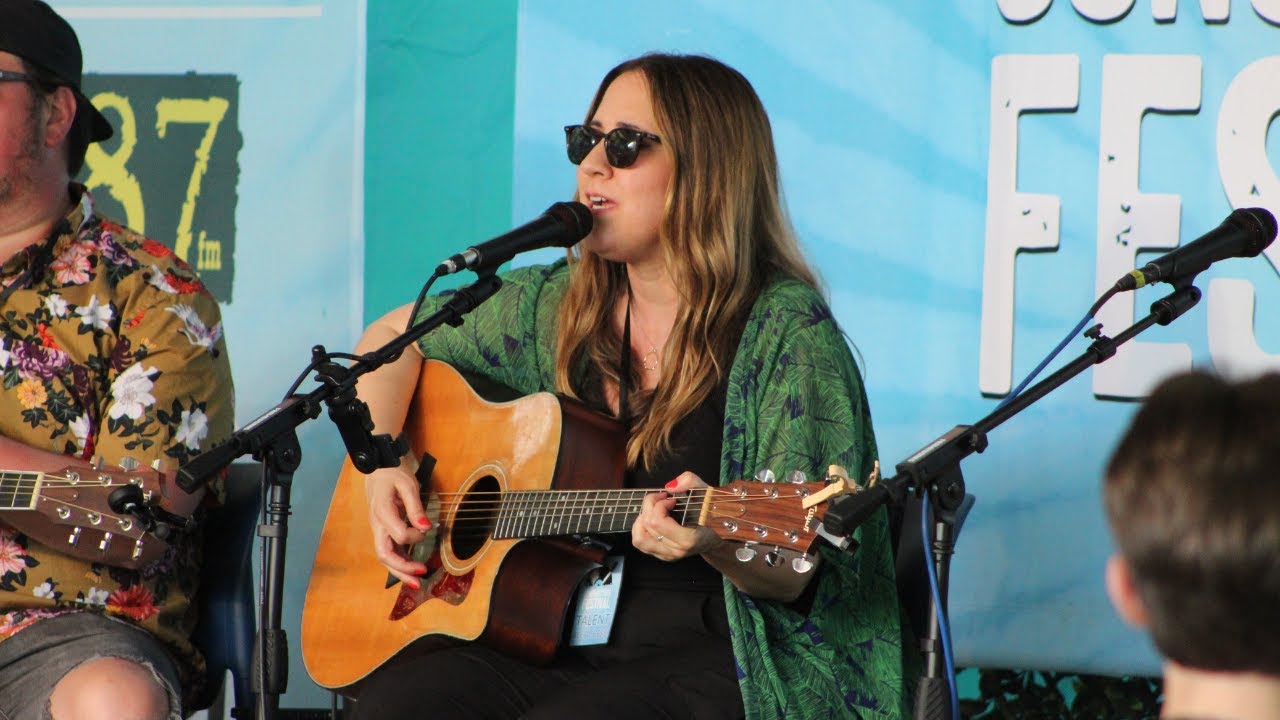 Kelly Archer Sings "Somebody Else Will" | Palm Coast Songwriters ...