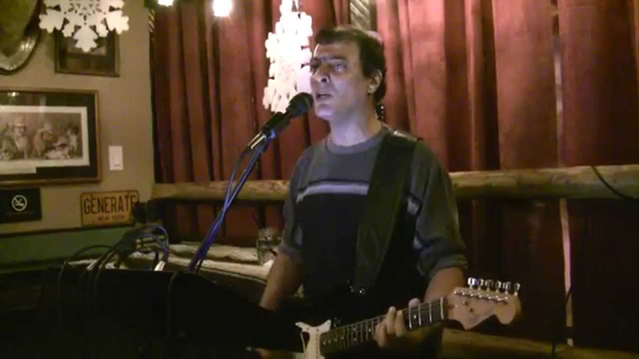 Avner Levy - Live at RS Jones - "I Still Haven't Found What I'm Looking ...