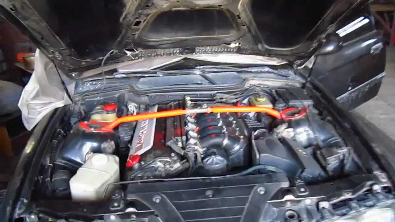 S50B32 in BMW M3 E36 - YouTube