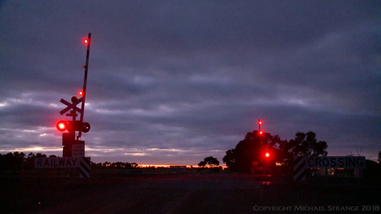 VLine Train At Level Crossing - PoathTV Australian Railways - YouTube