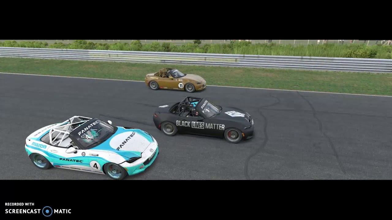 Photo Finish at Lime Rock, Advanced MX-5 - YouTube