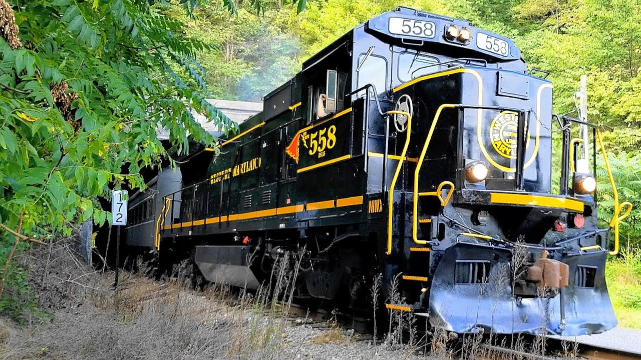 New Western Maryland #558🔥 Leads Train thru Brush Tunnel 🚇 - YouTube