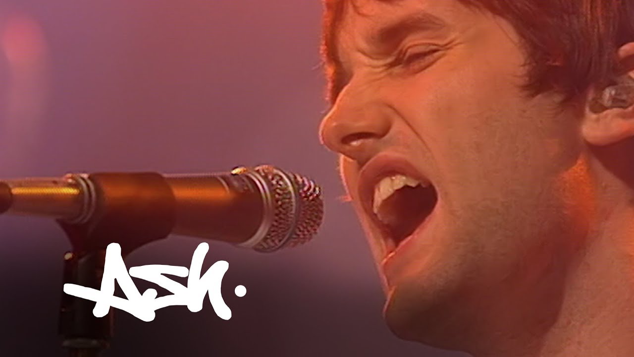 Ash - Burn Baby Burn (Boxed Set, 18.06.2001) - YouTube