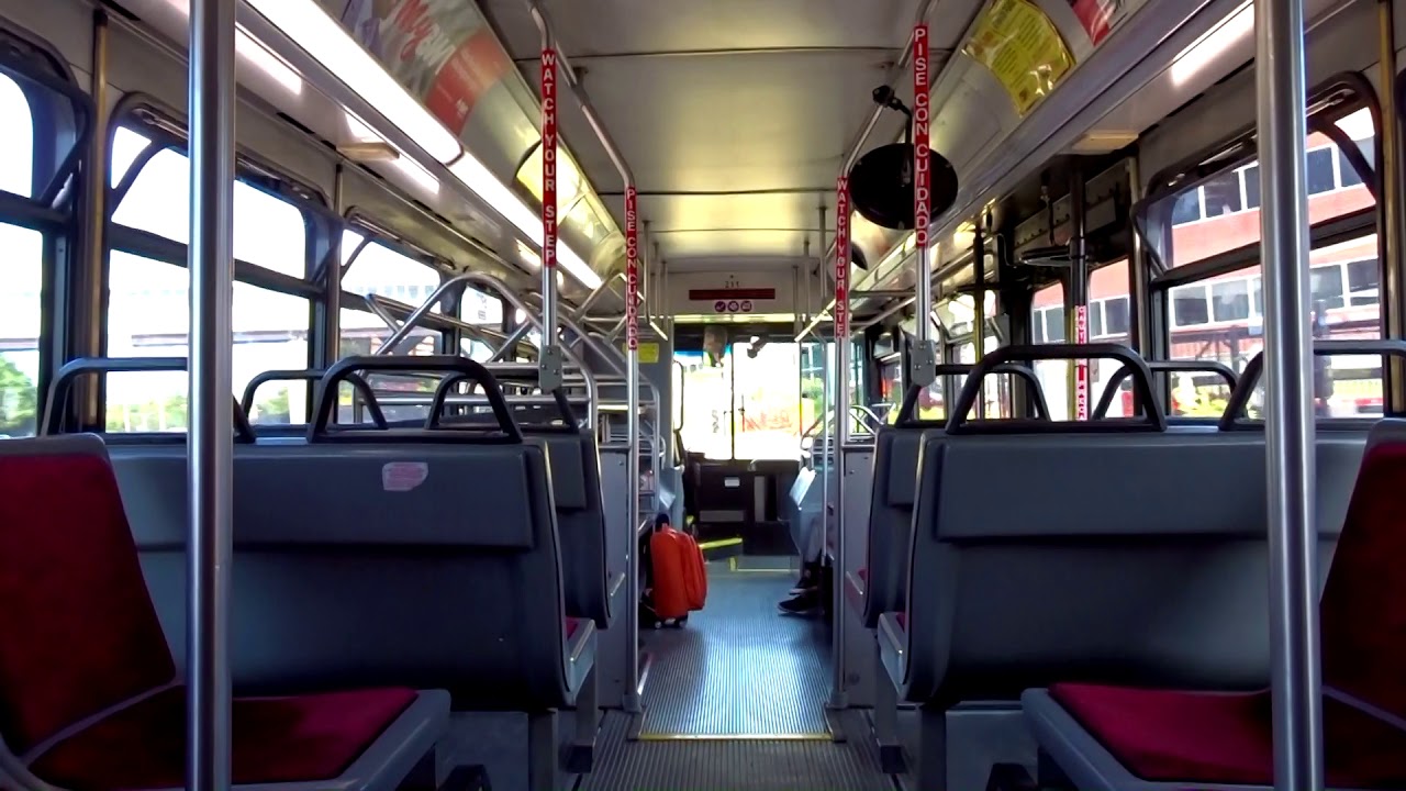 BWI Airport Shuttle 2006 Gillig Low Floor Advantage Diesel #211 - YouTube