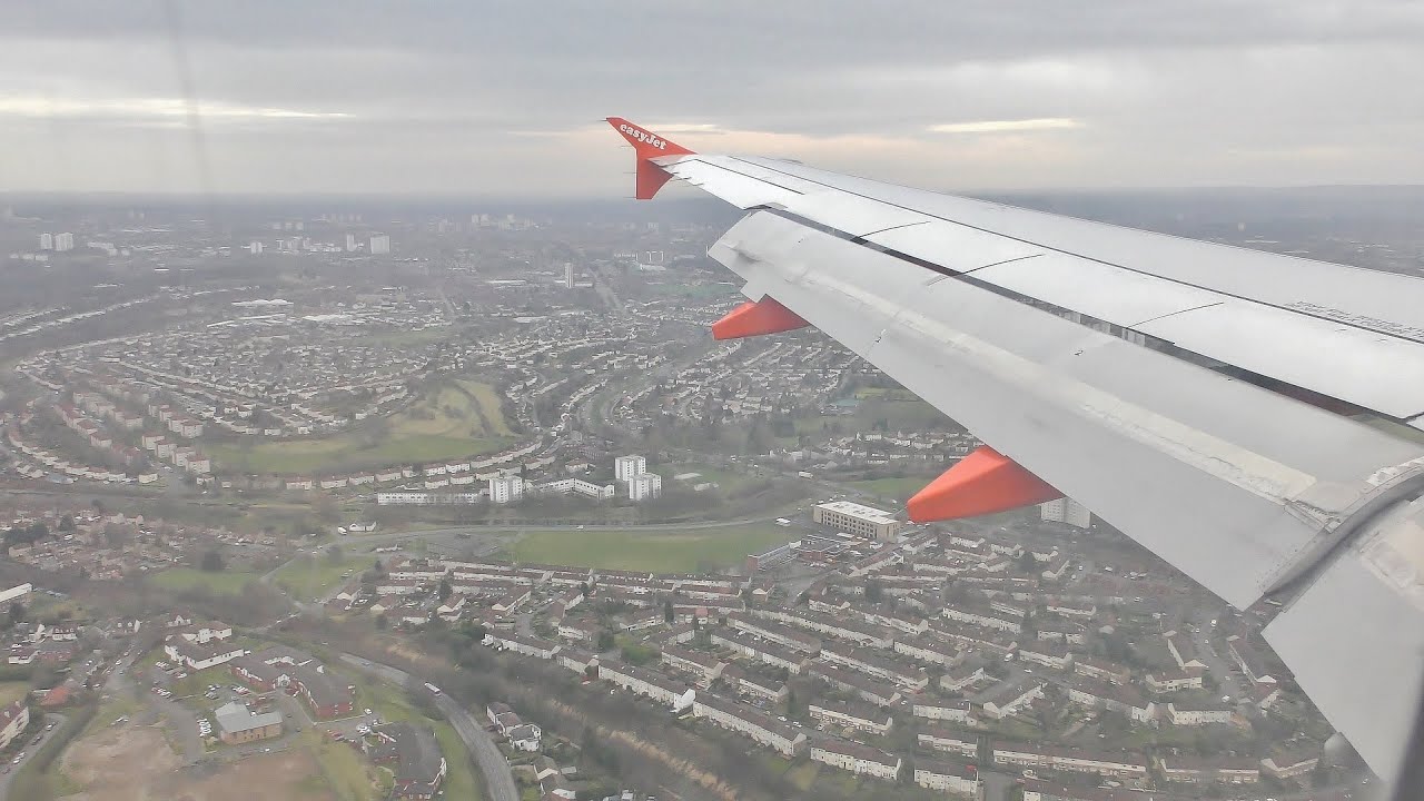[4K] Easyjet A319 WINDY LANDING at Glasgow Airport - YouTube