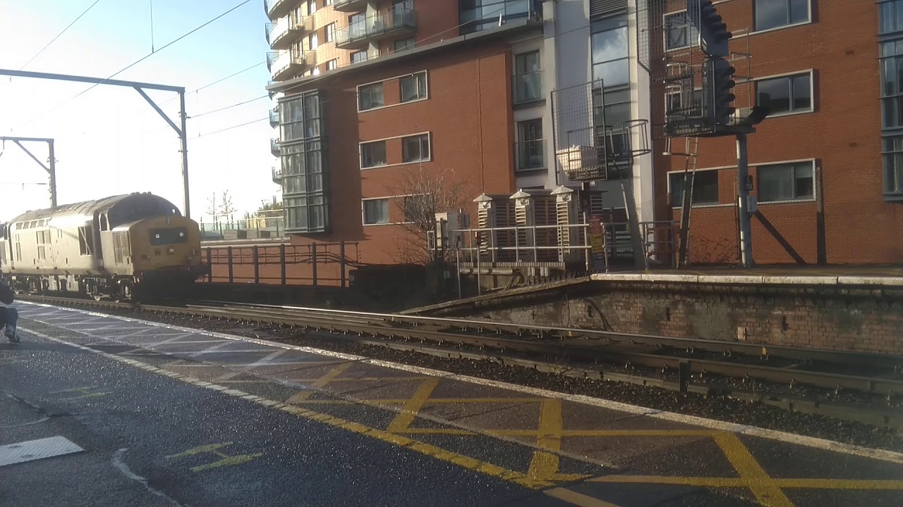 RHTT DRS class 37 422 Stratford TMD passing through Chelmsford in the ...