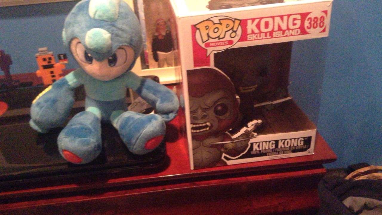 Mega man plush and King Kong funko pop review ( MEGA REVIEW ) - YouTube