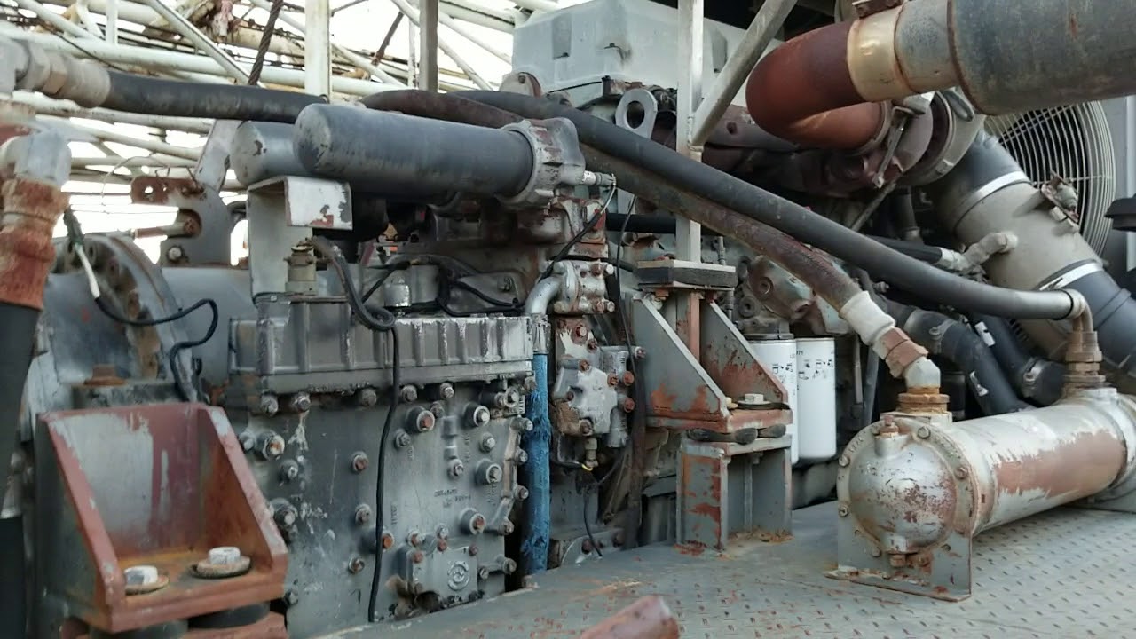 Eagle Rig 400 SERIES PULLING machine work over - YouTube