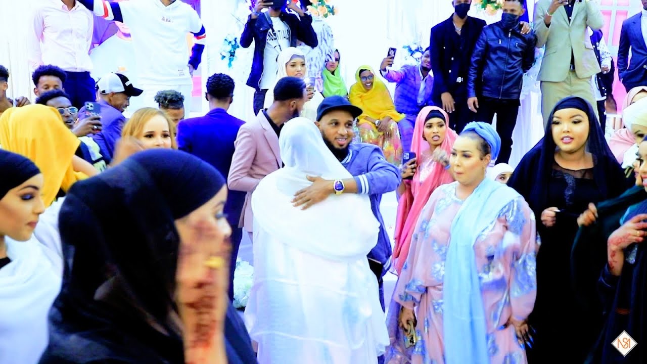 BASHIIR JAAWI 2022 | GABDHAHA QORAXEEY | OFFICIAL MUSIC VIDEO - YouTube