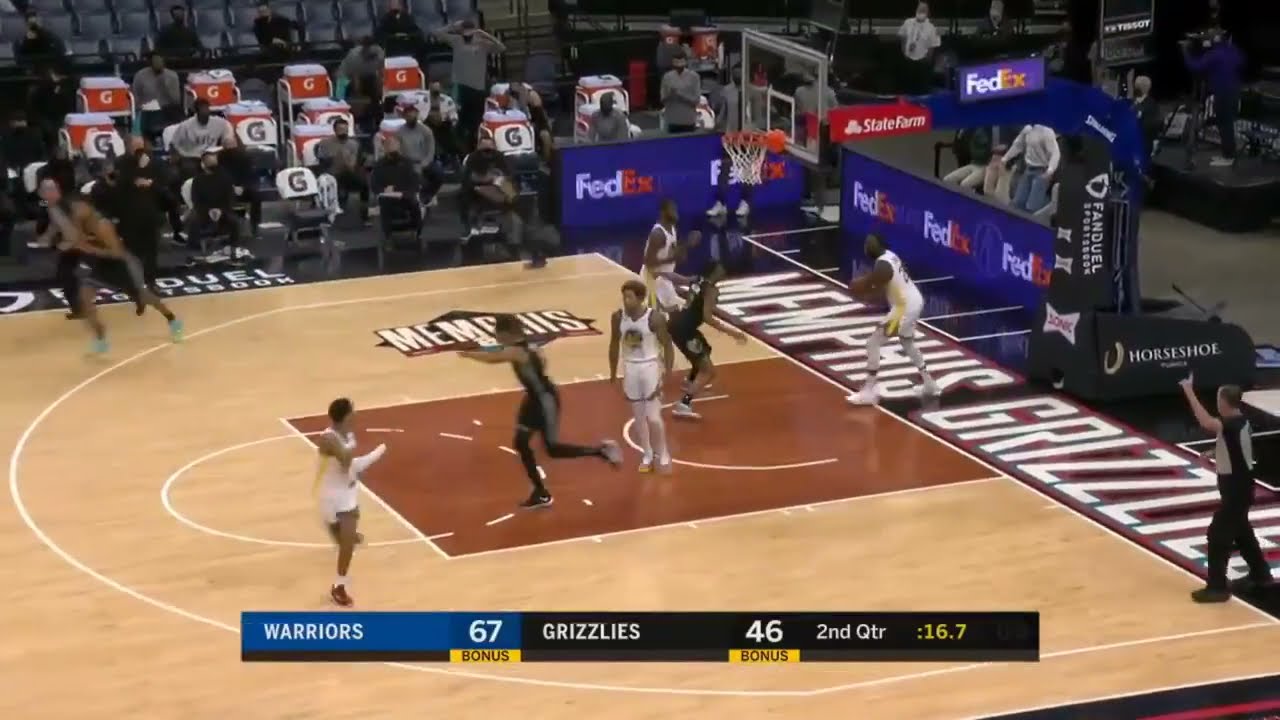 Ja Morant Incredible 360 Layup vs Warriors - YouTube