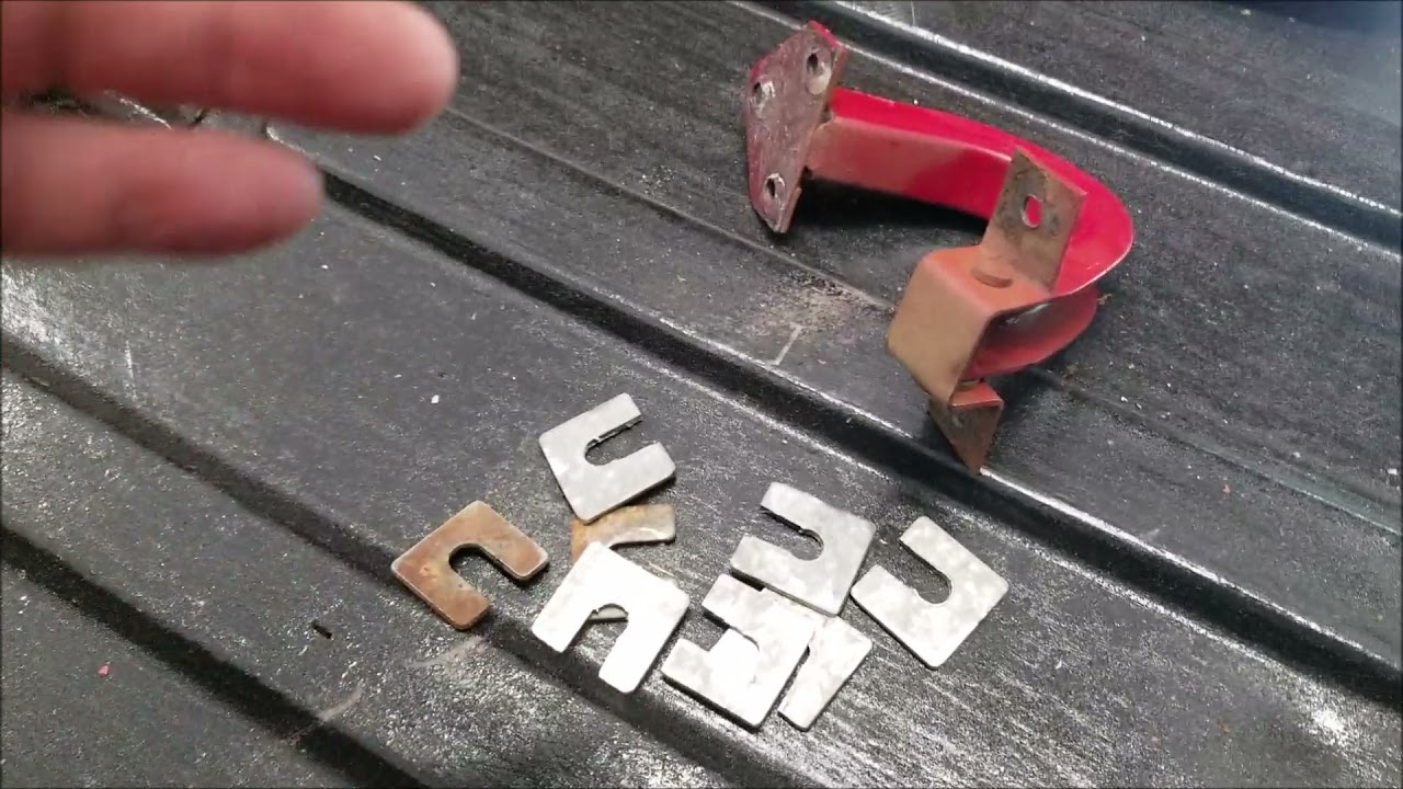 Nigel the 1977 MGB trunk and hood(bonnet) adjustments - YouTube